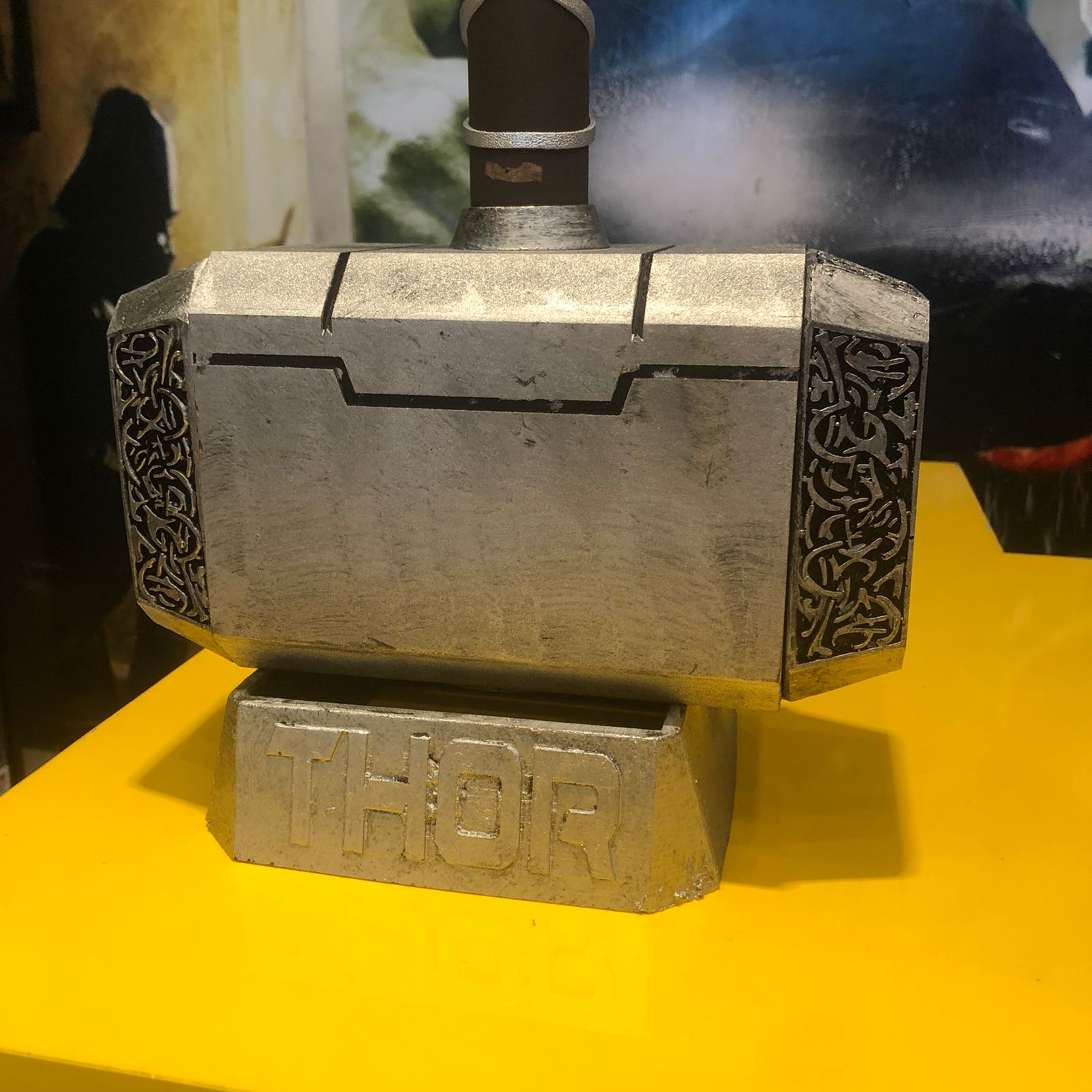 Martelo do Thor Mjolnir - ZONA DE GEEK